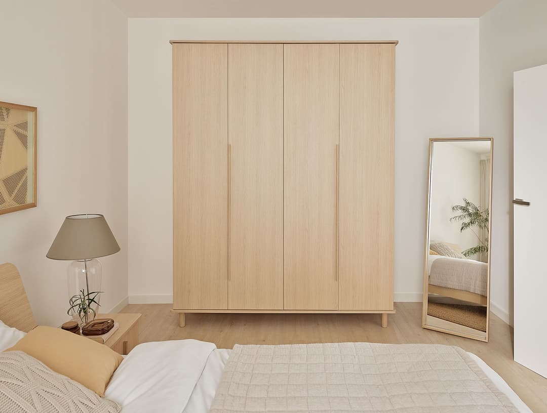 Szafa 4-drzwiowa OMM | VOX