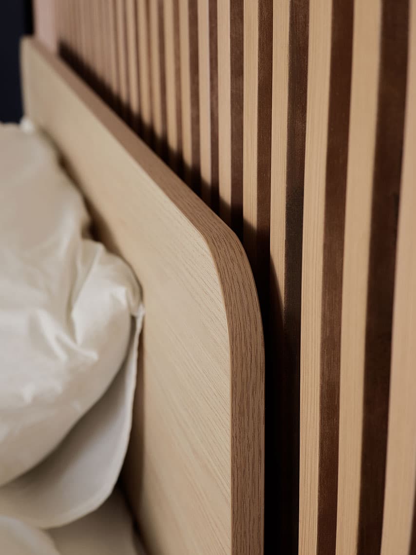 Łóżko 1-osobowe z wezgłowiem prostym 90x200 OMM | VOX